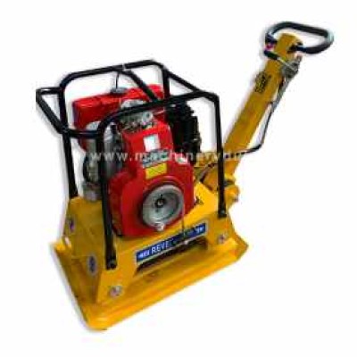 Plate Compactor with 5 HP Greaves Diesel Engine